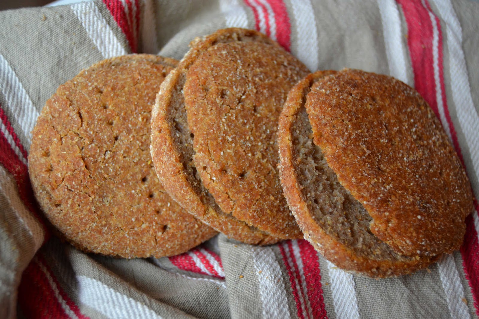 Ruokailmiö: Ruisleipä juureen