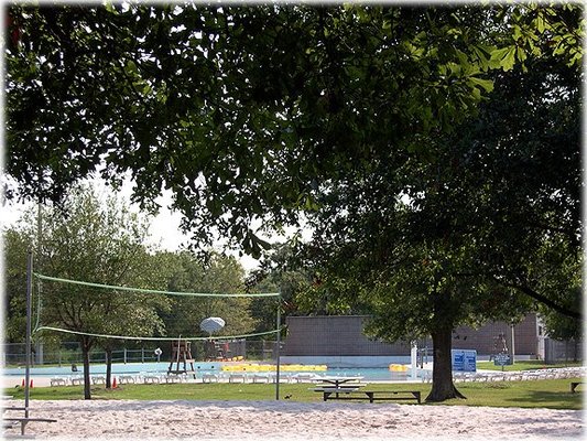 Birdie's World: La Porte Wave Pool