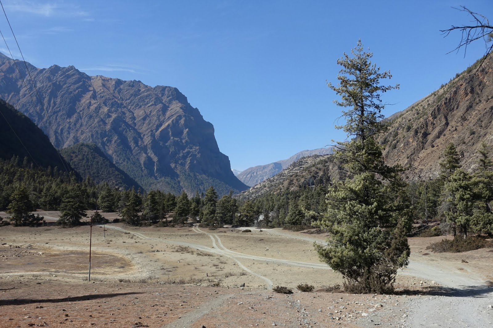 Cycling Annapurna Circuit: Besisahar - Manang