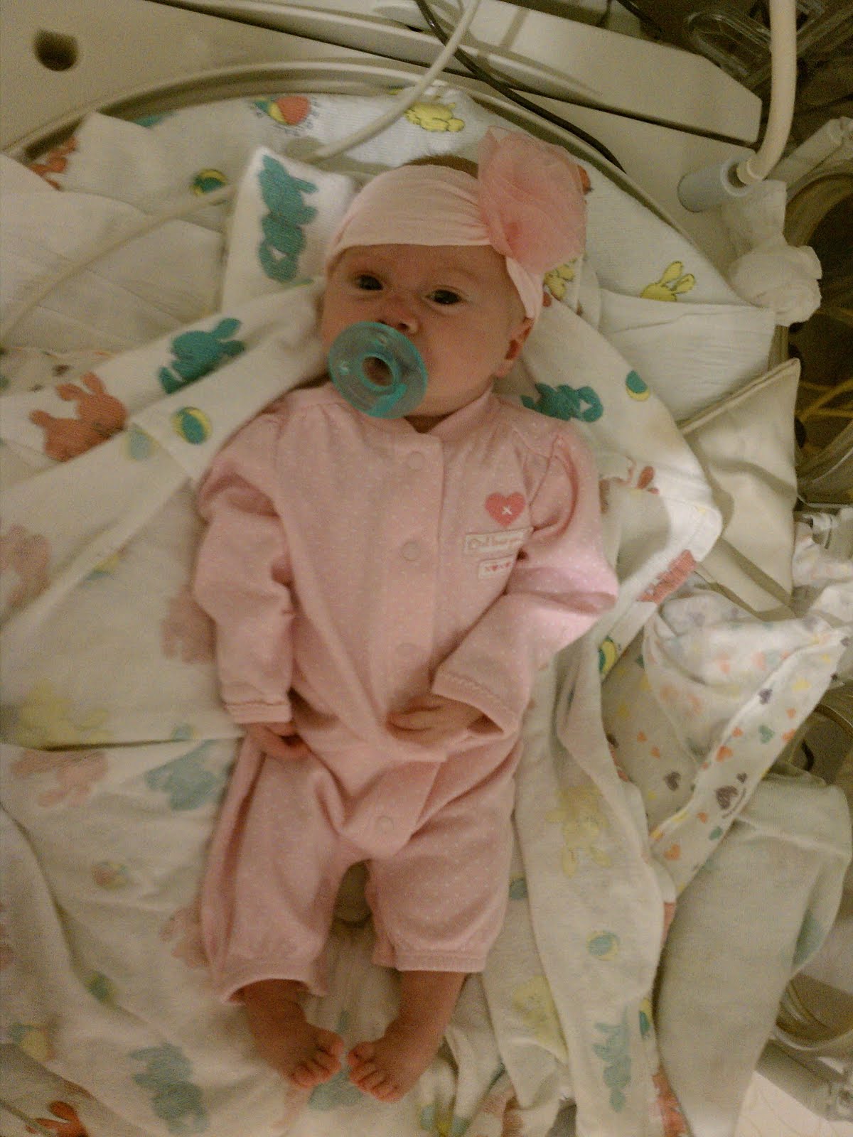 Sweet Analise Rose's Journey with Arthrogryposis, Amyoplasia type: Day ...