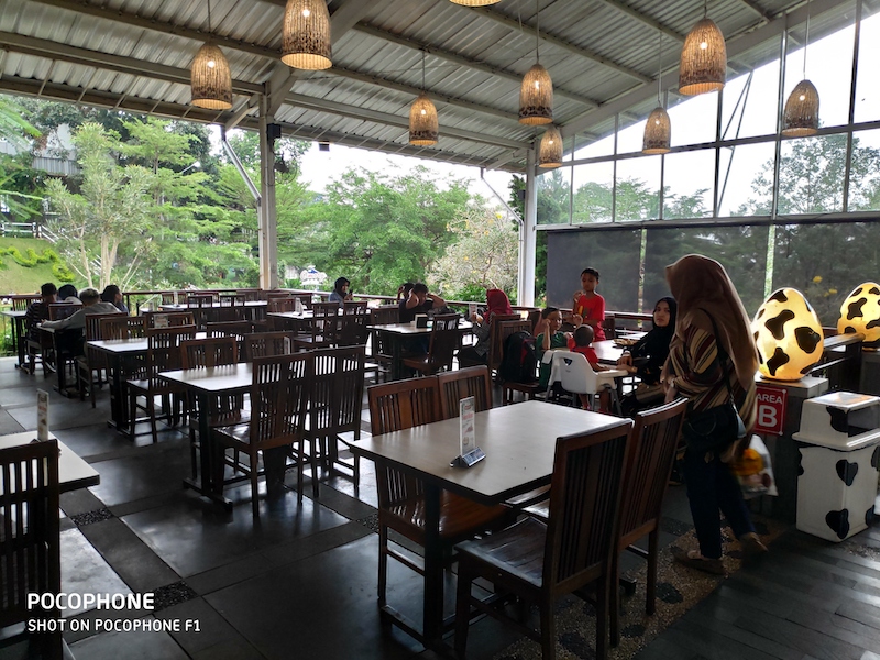 Wisata Cimory On The Valley Bawen, Semarang - Kisah Foto