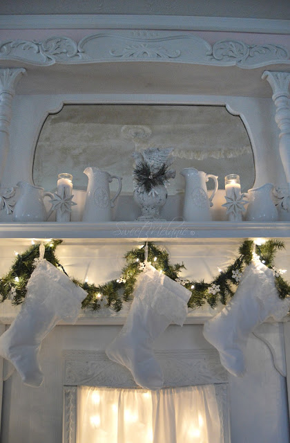 25+ Shabby Chic Christmas Decor Ideas