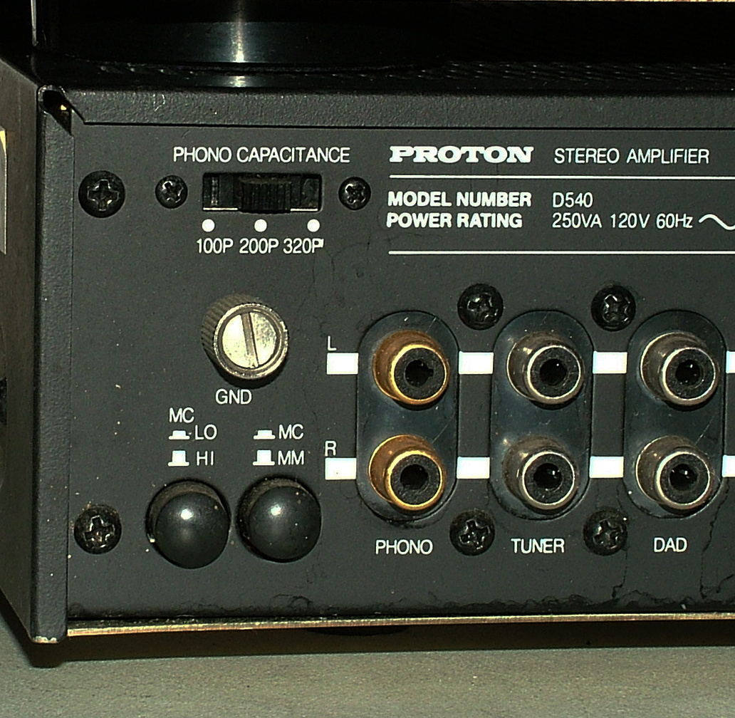 The Robb Collections: Unique PROTON D540 Integrated Amplifier has ...