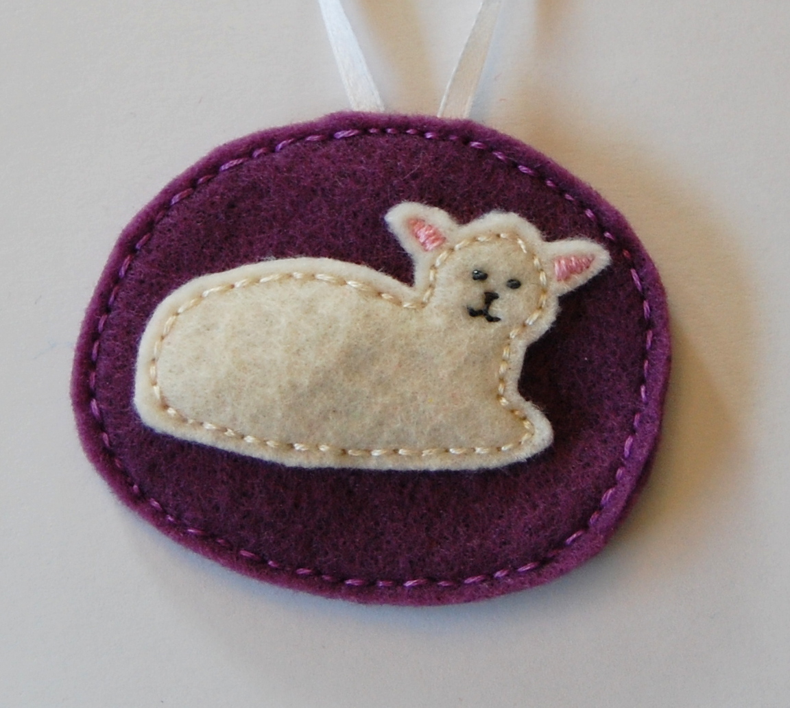 "C" is for Crafty: Felt Jesse Tree Ornaments