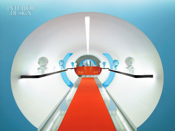 Ugly Betty - Mode Magazine Office | Preto Marfim