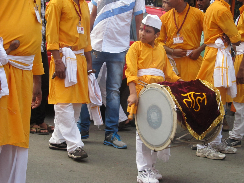 The Sounds of India: Six faces of Indian DHOLs: Rhythym of Festivals