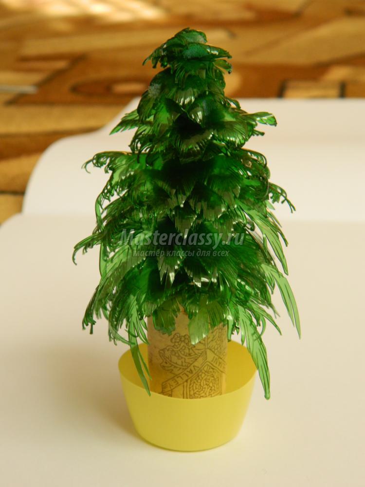 How to make christmas tree from plastic bottles. - crazzy craft
