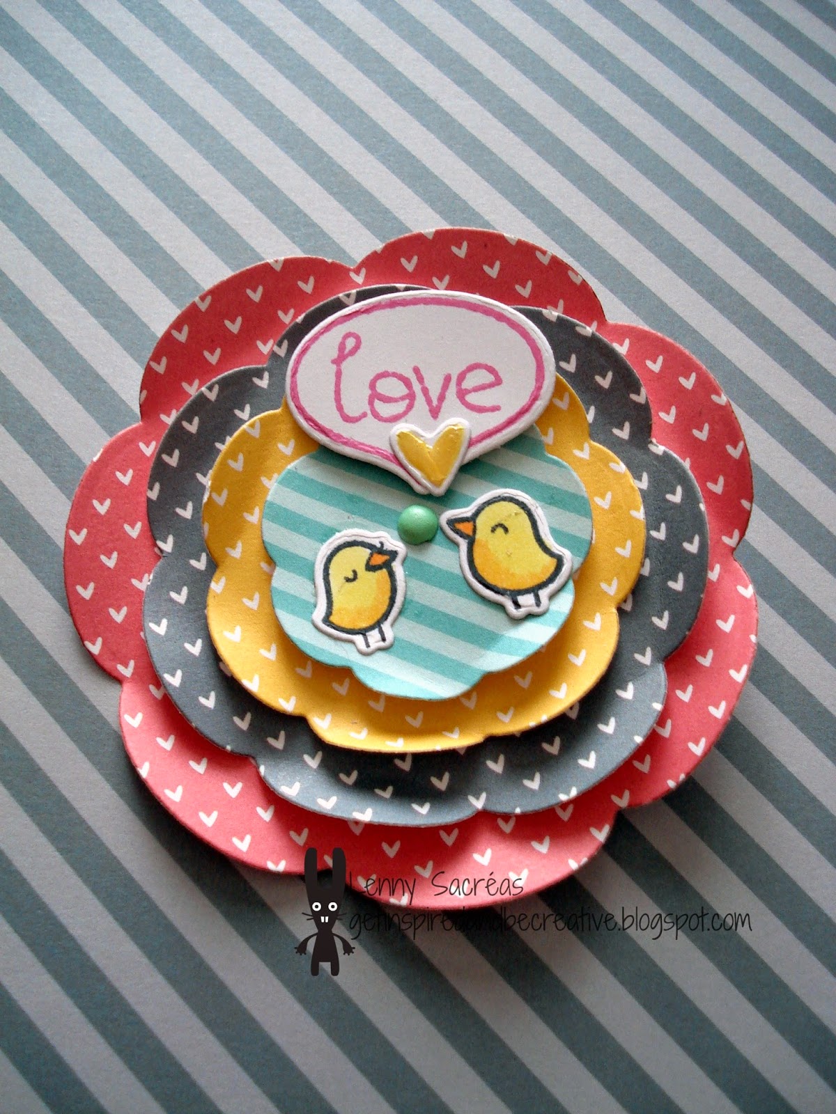 Lawnscaping Challenge: Paper brooches (for a little party)