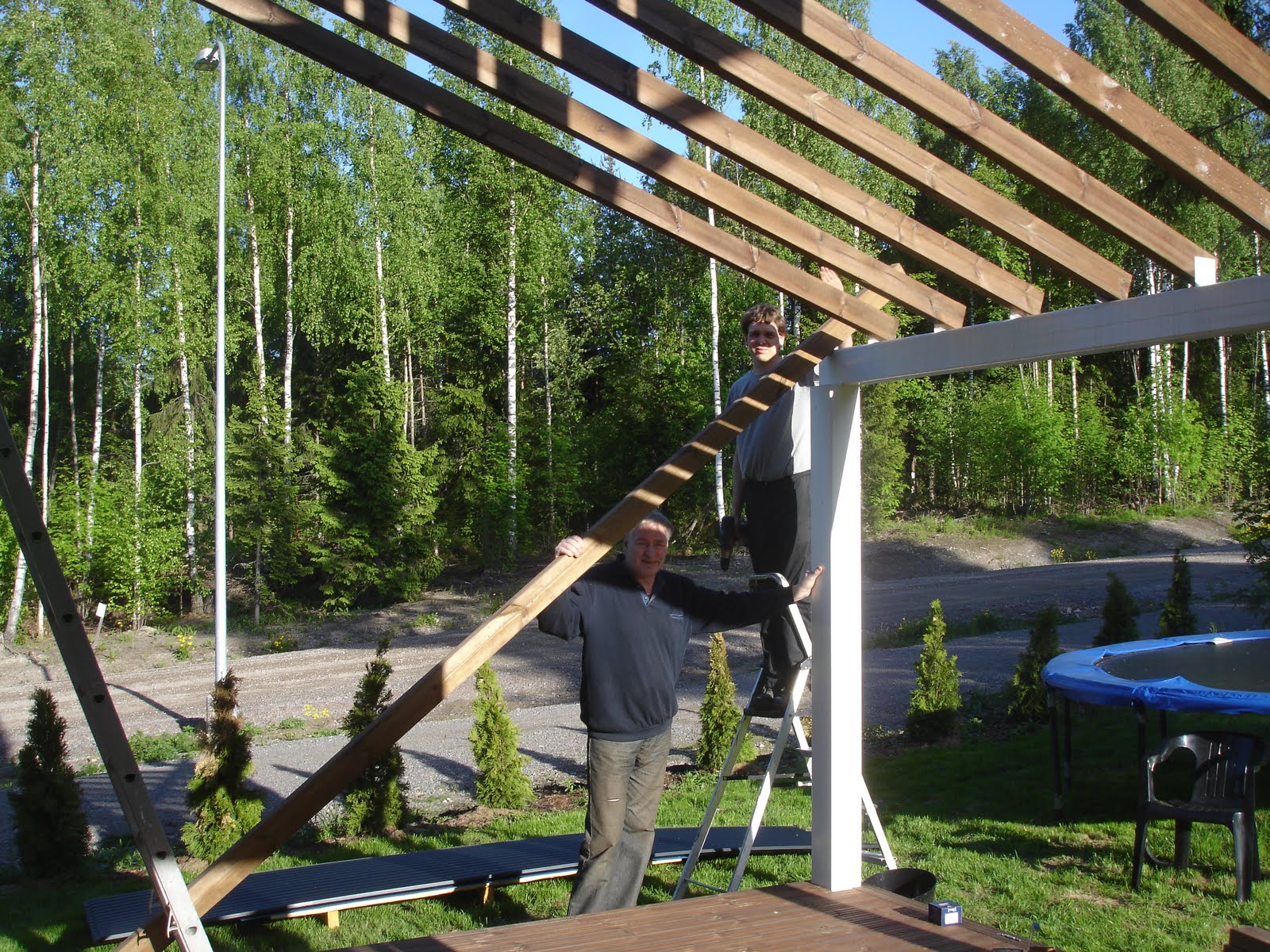 Talo Värjölä: Terassille katto, osa 1