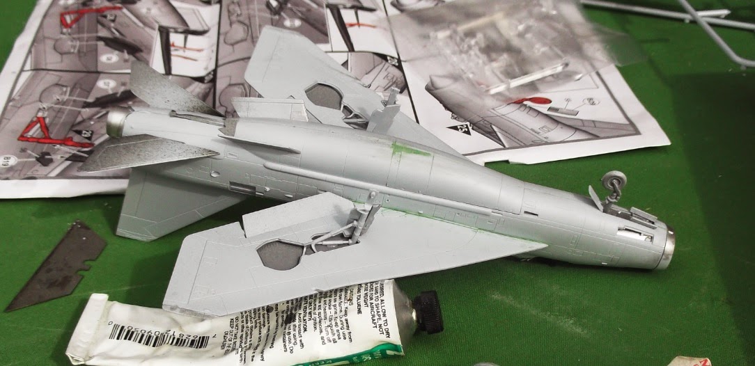 FalkeEins - a modelling blog: Airfix EE Lightning F.2A new tool 1:72nd ...