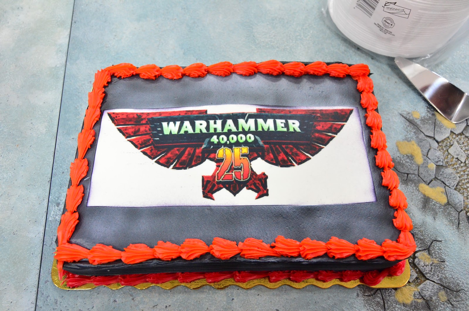 Modern Synthesist: Celebrating WH40K 25 in Ajax