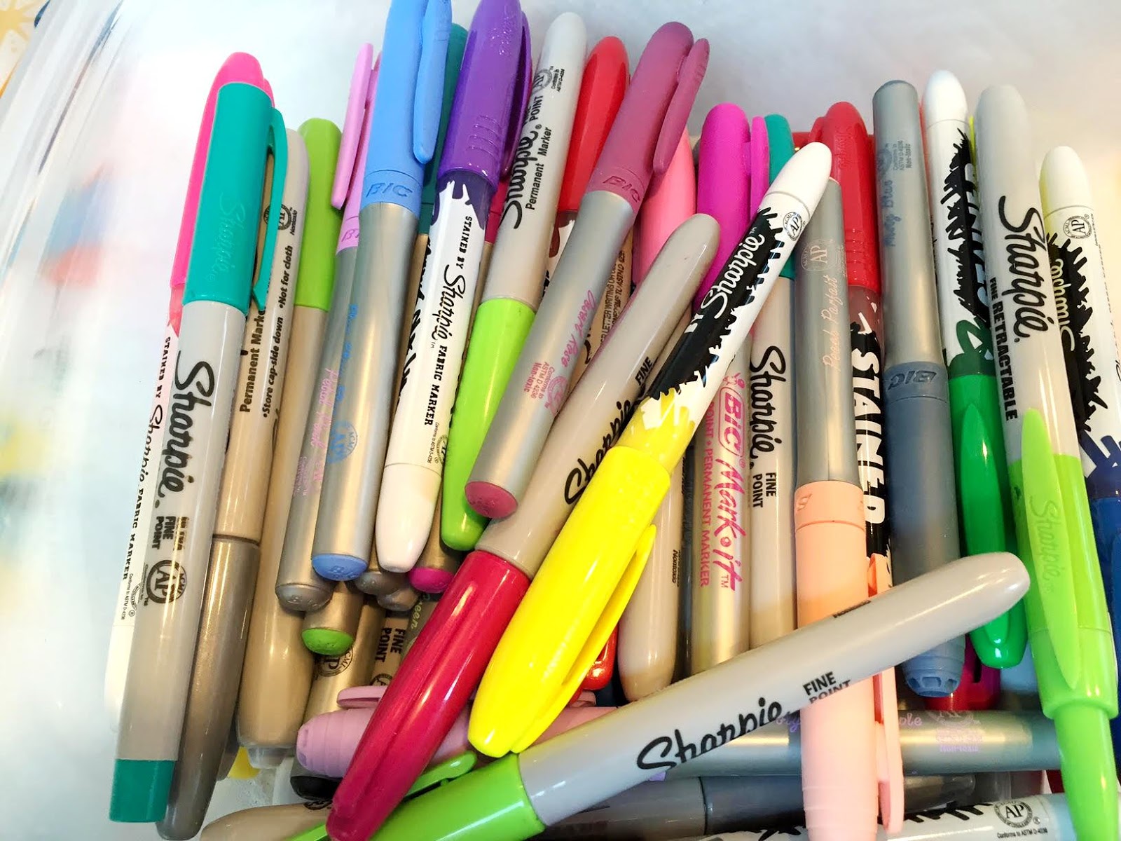 Faerie Dust Dreams: Sharpie Dyed Back 2 School Pencil Pouch