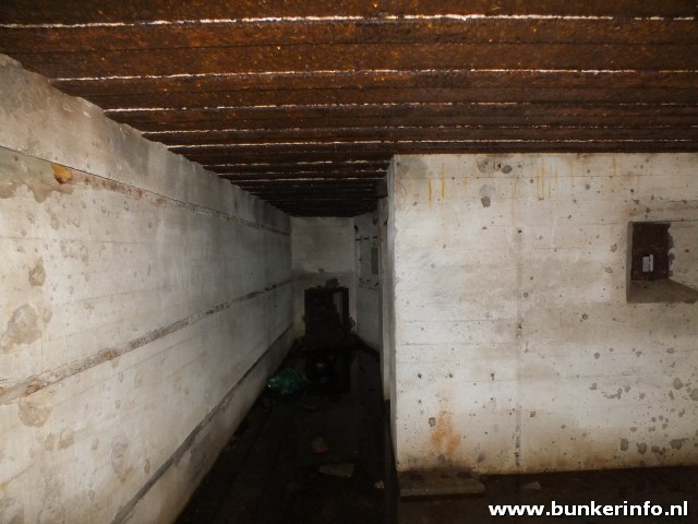BUNKERINFO - Bunkers, Info, Foto's, Locaties en Meer!!!: Bunker 135