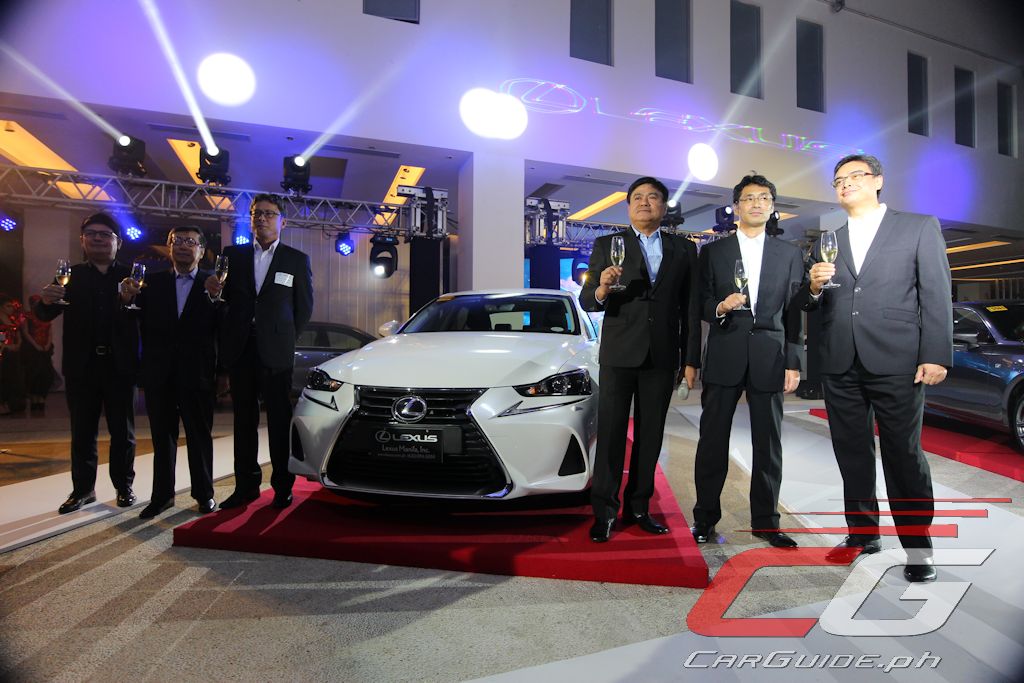 Lexus Manila Unleashes 2017 IS Sedan (w/ Specs) | CarGuide.PH ...