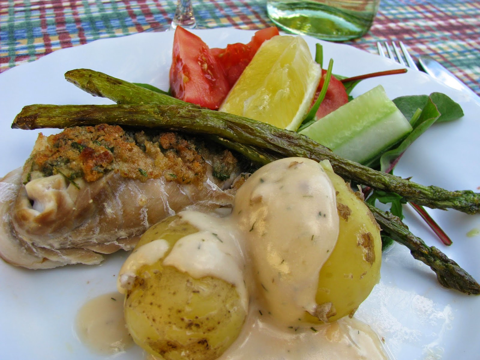 Min Lilla Kokvrå: Sejfilé med vitlökstäcke och en Chardonney