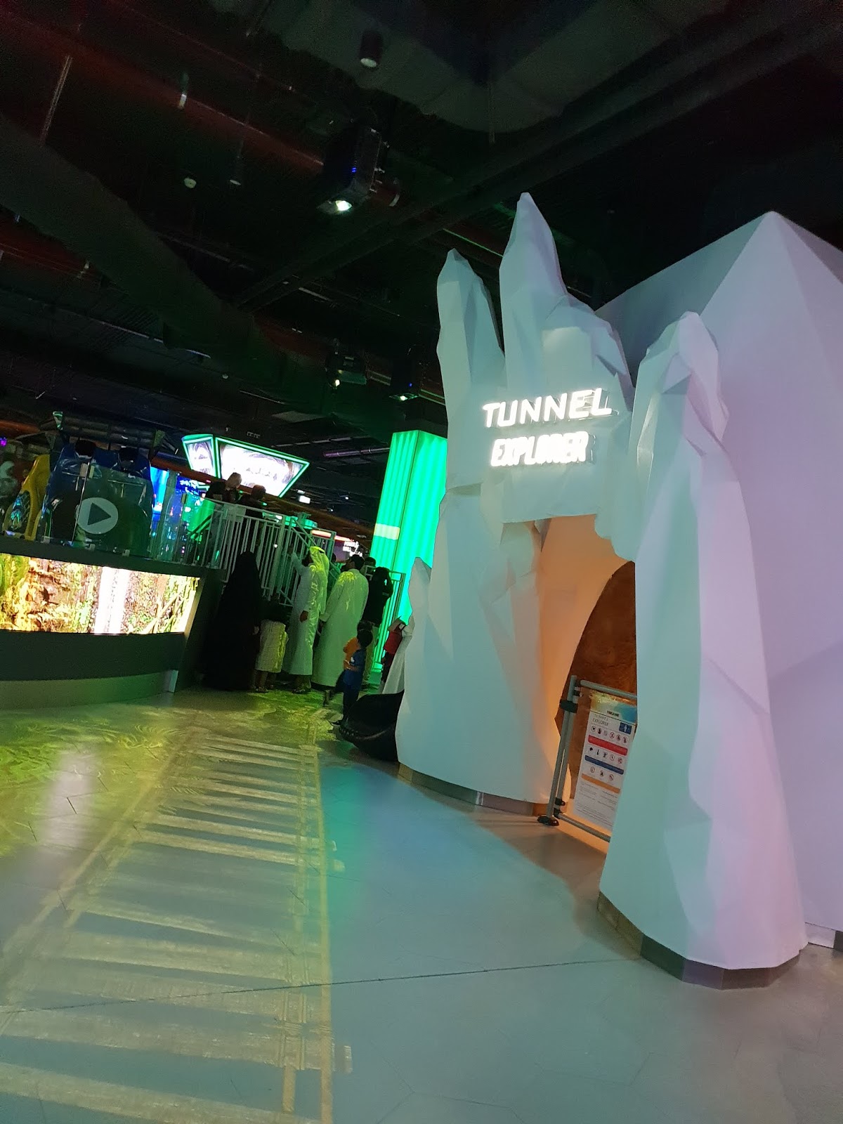 Life in Kuwait Blog: Tek Zone in The Avenues