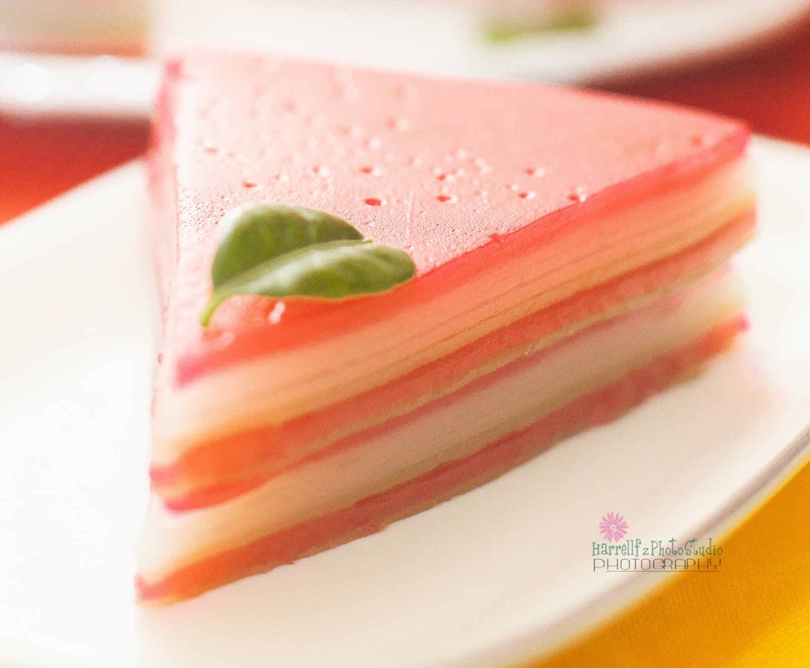 fla-kitchen: Kue Pepe -Steamed Layer Tapioca Cake