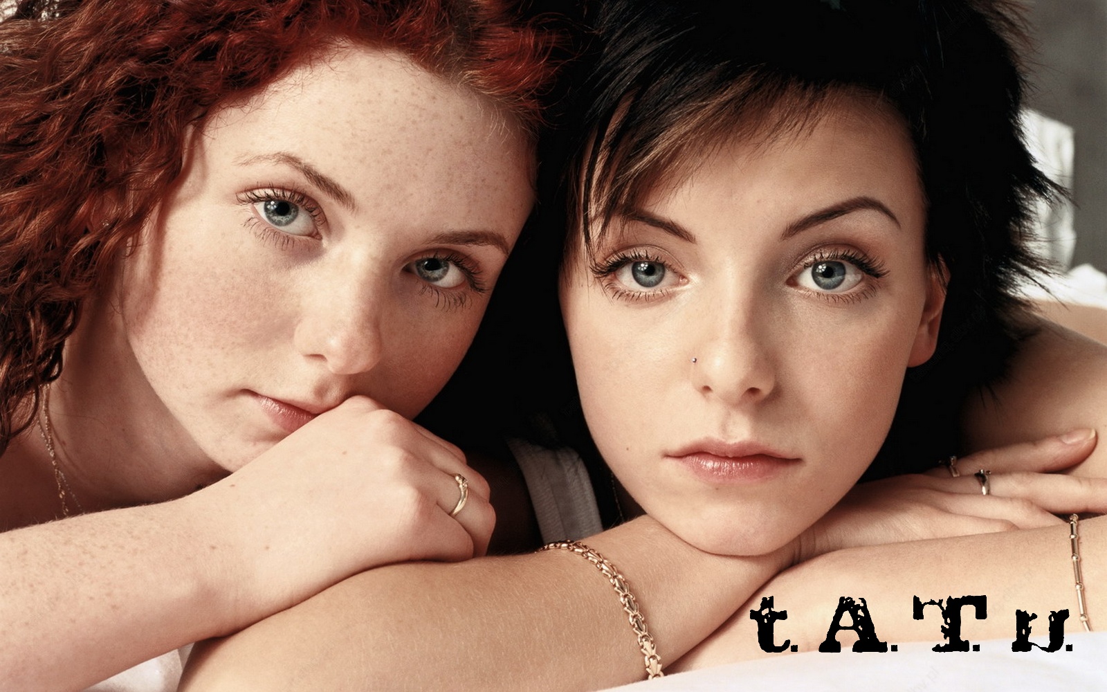Filmovízia: t.A.T.u. [Wallpaper]