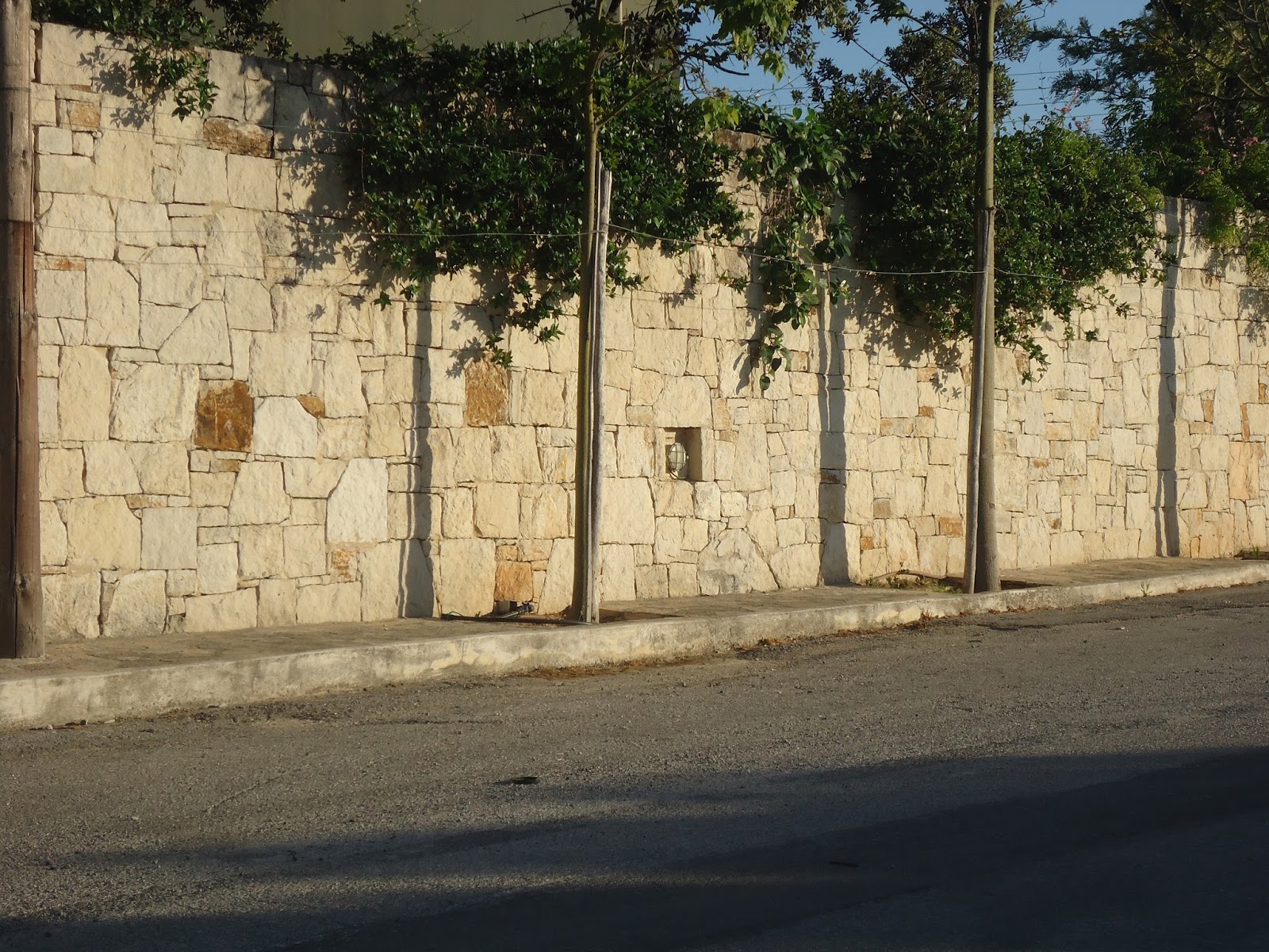 ΠΕΤΡΙΝΑ ΣΠΙΤΙΑ ΚΡΗΤΗ - ΗΡΑΚΛΕΙΟ - ΡΕΘΥΜΝΟ - ΧΑΝΙΑ - ΛΑΣΙΘΙ : AKROGONOS ...