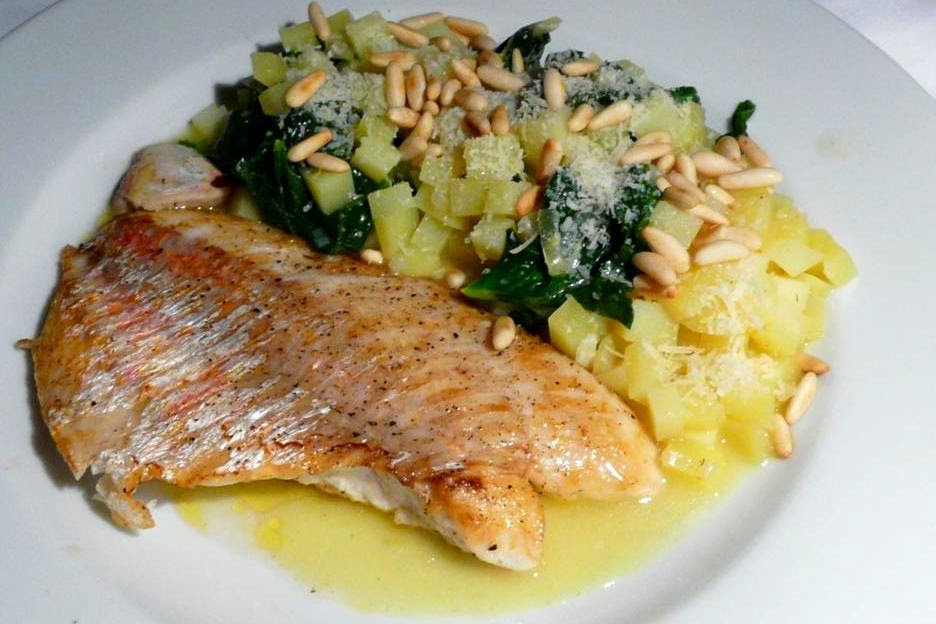 Kulinarische Welten zu Fisch- und Meeresfrucht: Red Snapper an ...