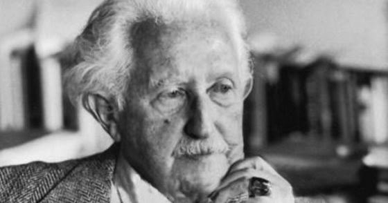 DESARROLLO PSICOSOCIAL: ETAPAS DE ERICK ERICKSON