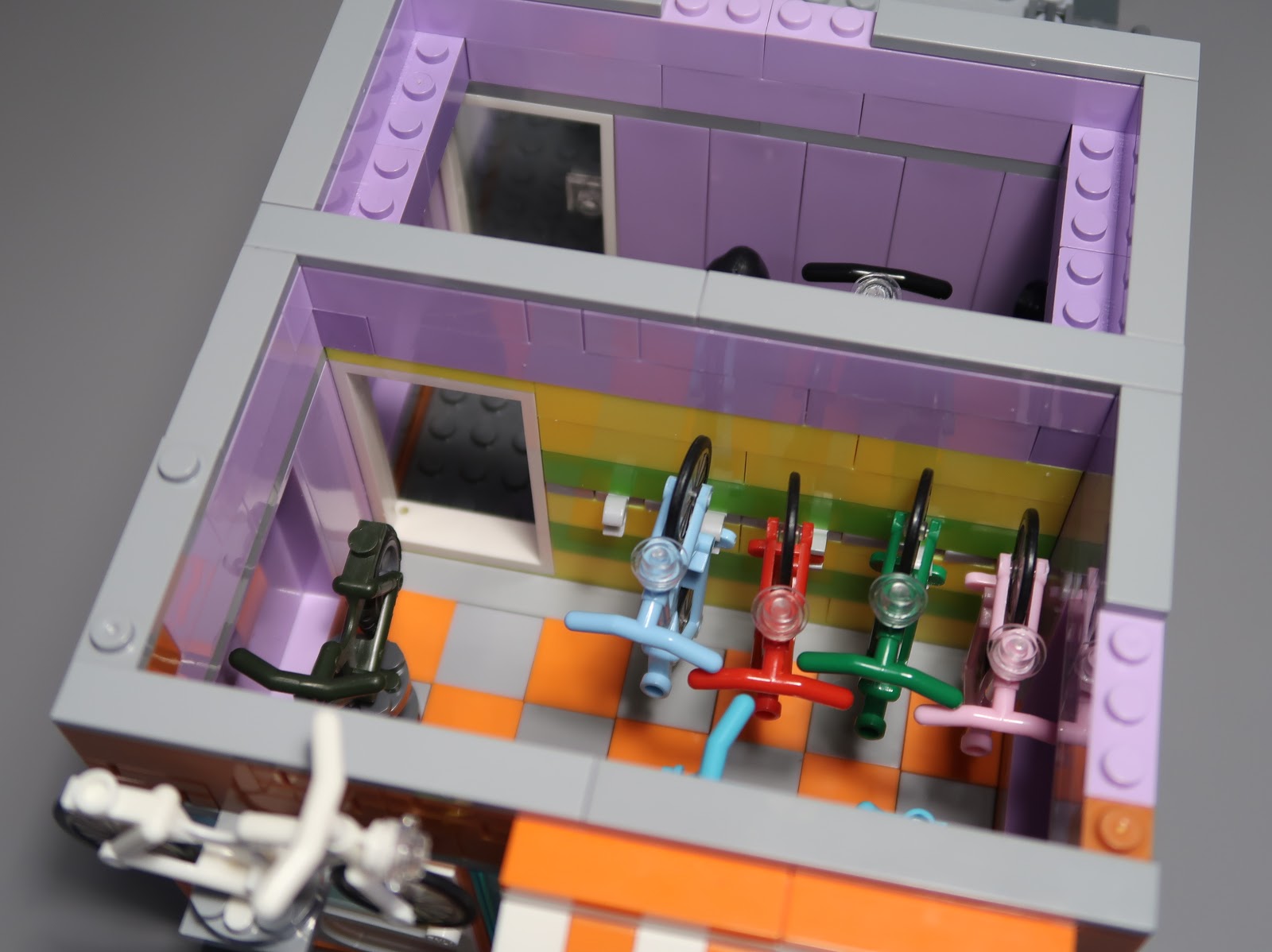 Bricks And Figures: Bike Shop MOC (Temporary Build)