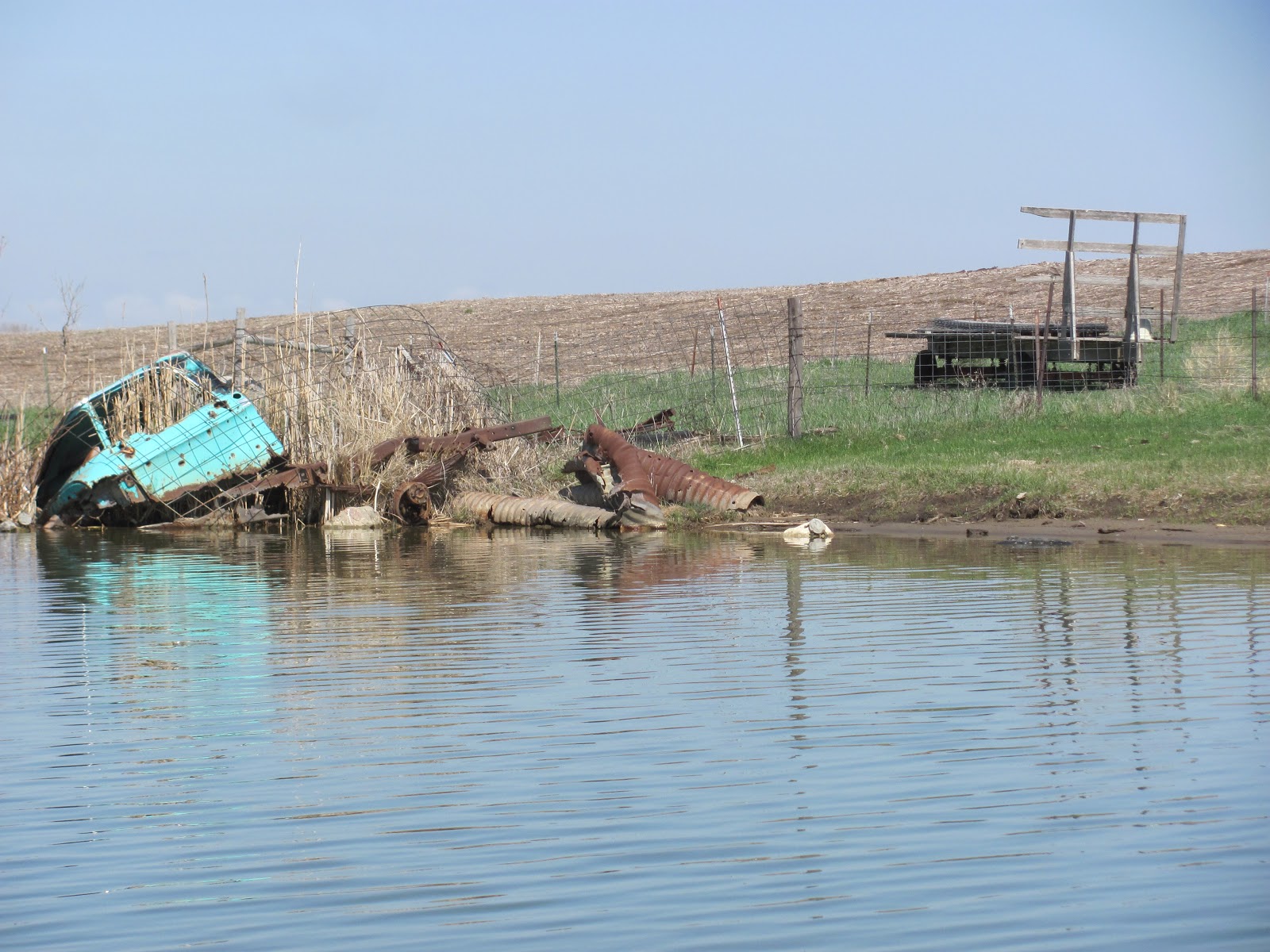 Kayaking the Lakes of South Dakota: Ethan Lake - May 2013