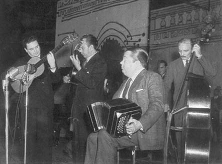 TANGO Y FOLKLORE ARGENTINO: Roberto Grela: la Guitarra de Oro del tango