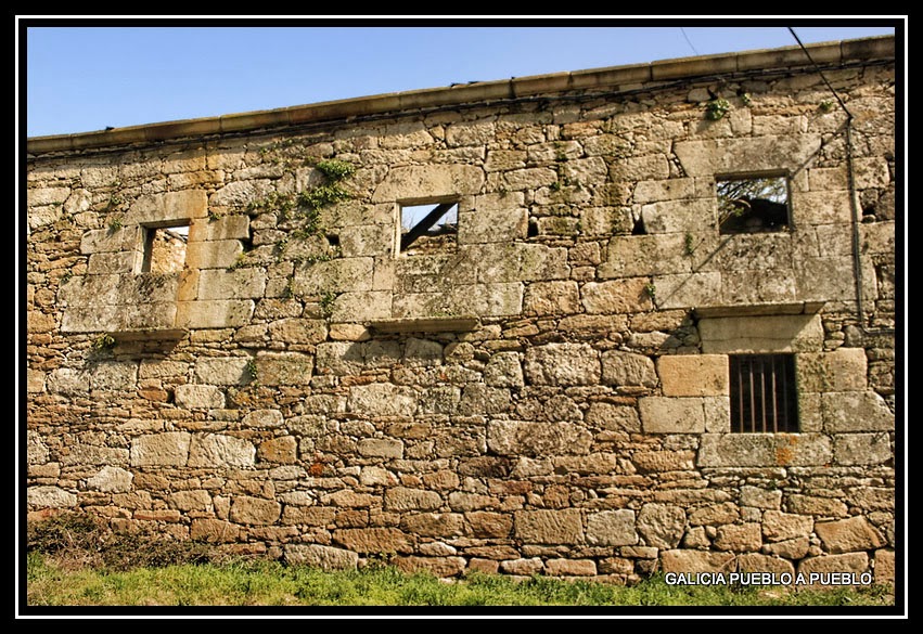 GALICIA PUEBLO A PUEBLO: TORRE DE FRIOL