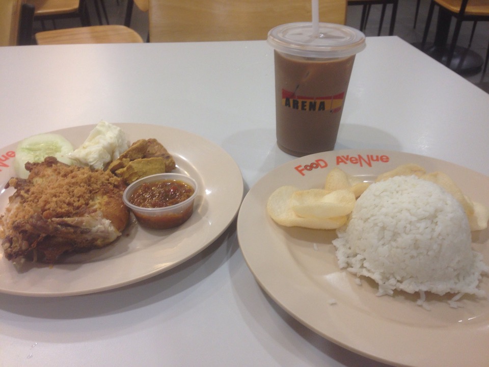 Food avenue @ AEON , Bukit Raja , Klang