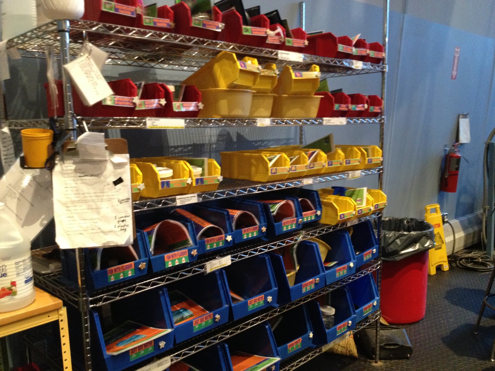 Museum Notes : Managing Materials for Making and Tinkering