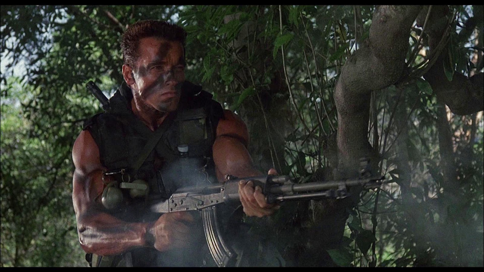 Cool Ass Cinema: Commando (1985) review