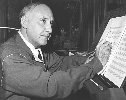 Aperture Reviews: September 2016