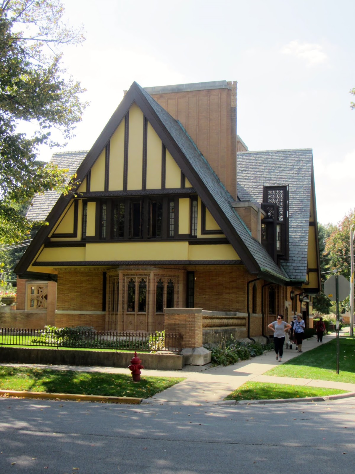Moments of Delight...Anne Reeves: Frank Lloyd Wright Home and Studio ...