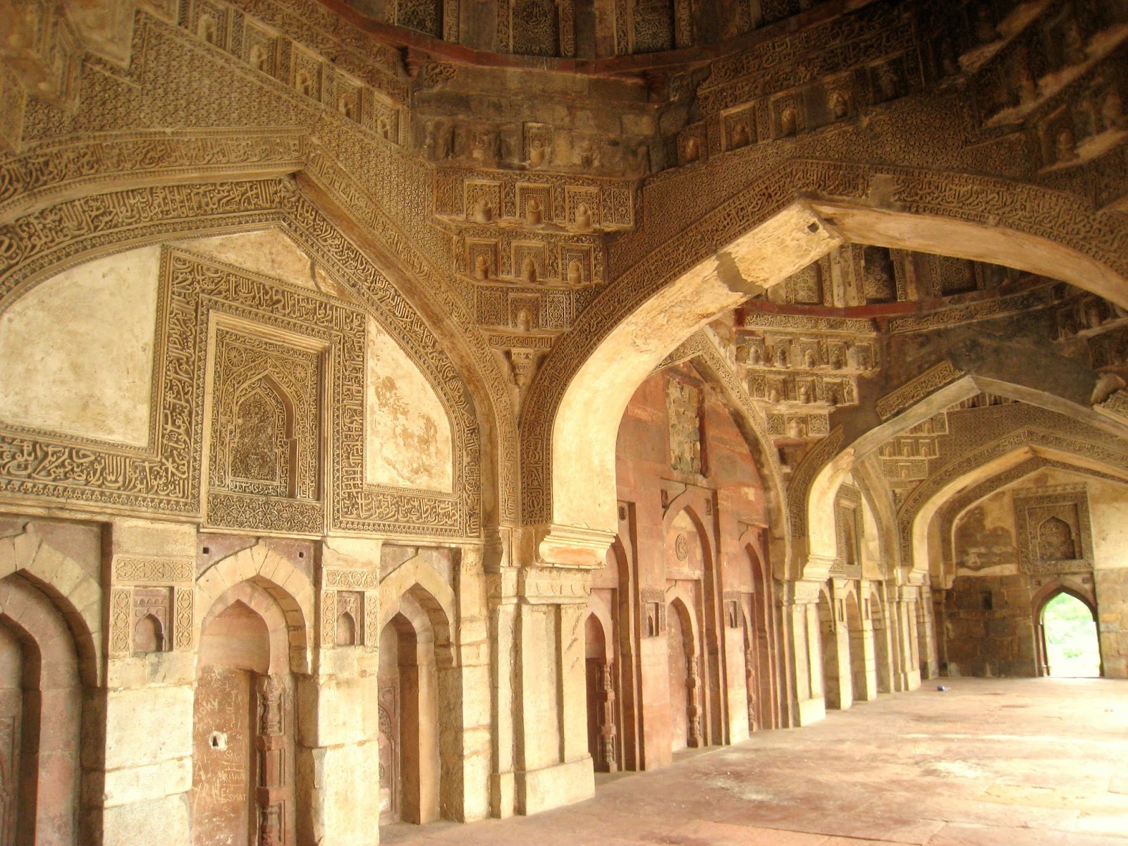Bada Gumbad 15th century Islamic structure, Lodi Gardens,Delhi