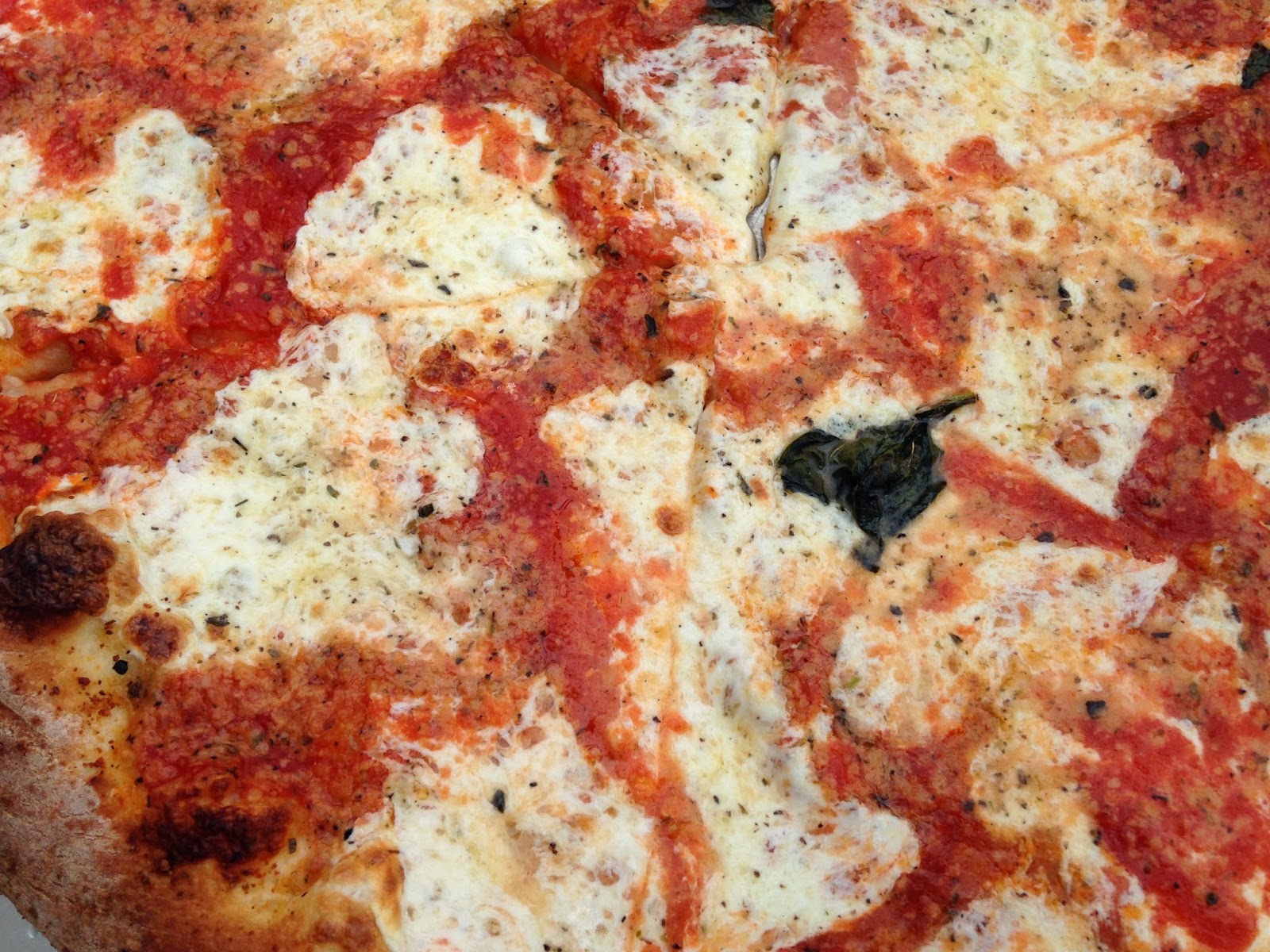 LA Pizza: Grimaldi's Pizzeria