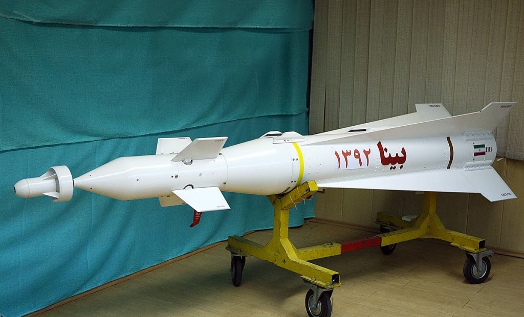 CAZASYHELICOPTEROS2: MISILES GUIADOS POR LÁSER EN LOS S-25 IRANIES