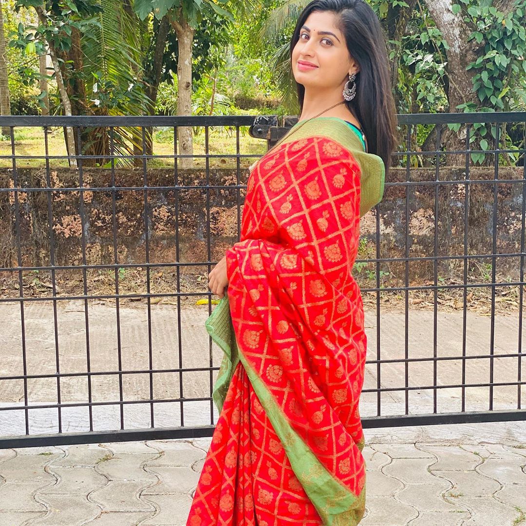 Telugu TV actress Chaitra Rai Stunning New Gallery HD