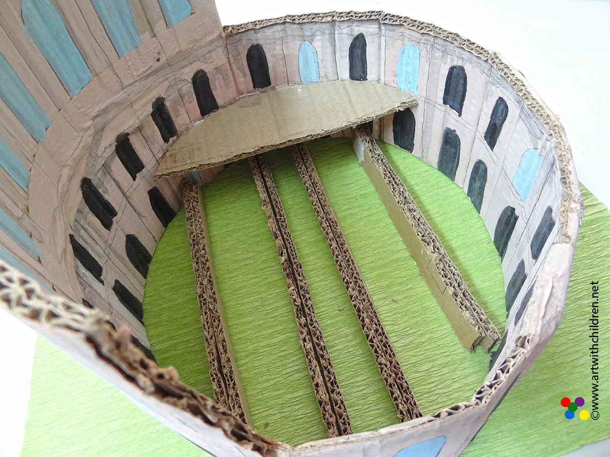 LAST MINUTE SCHOOL PROJECT : Making a model of the Colosseum using ...