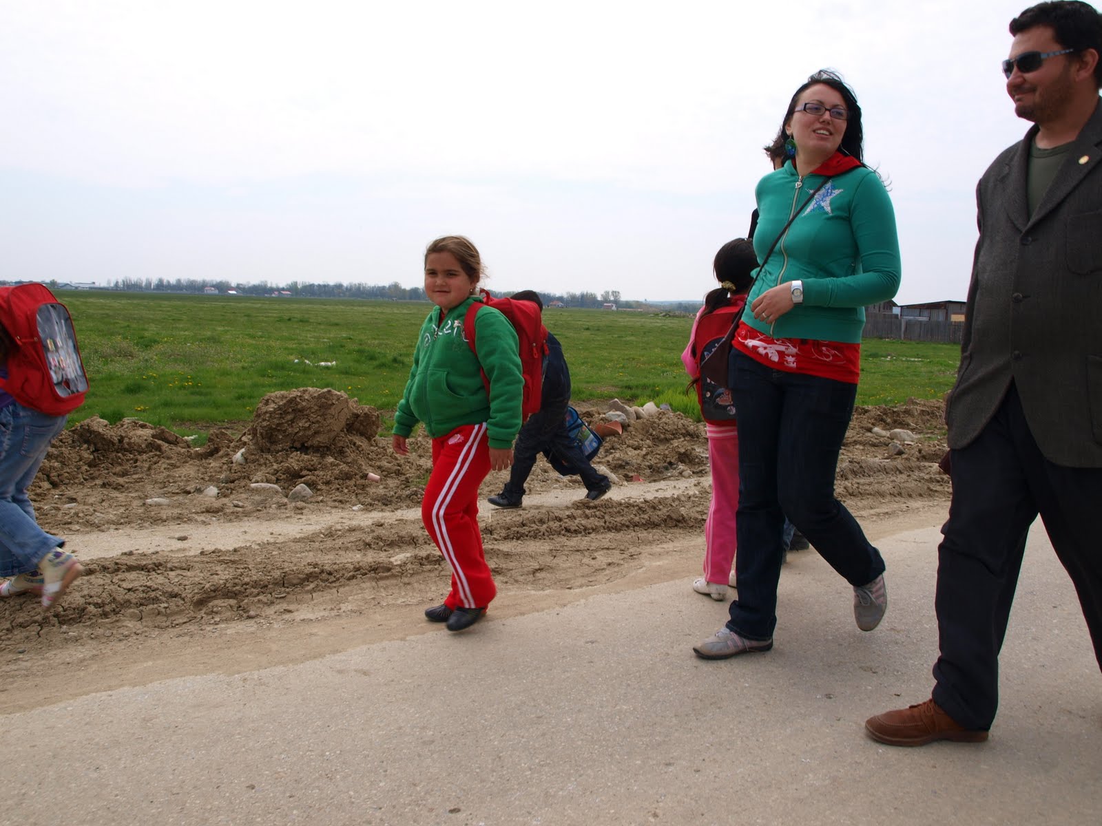 A.C.S - M.P.D.R: Problematica educatiei copiilor rromi