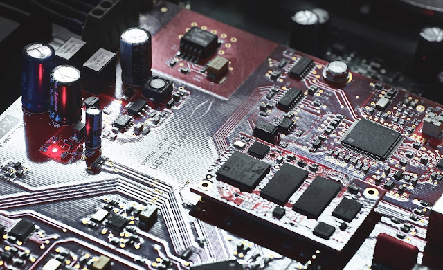 Soulution 760 D/A-Converter in production – M & S | Ultimate High-Fidelity