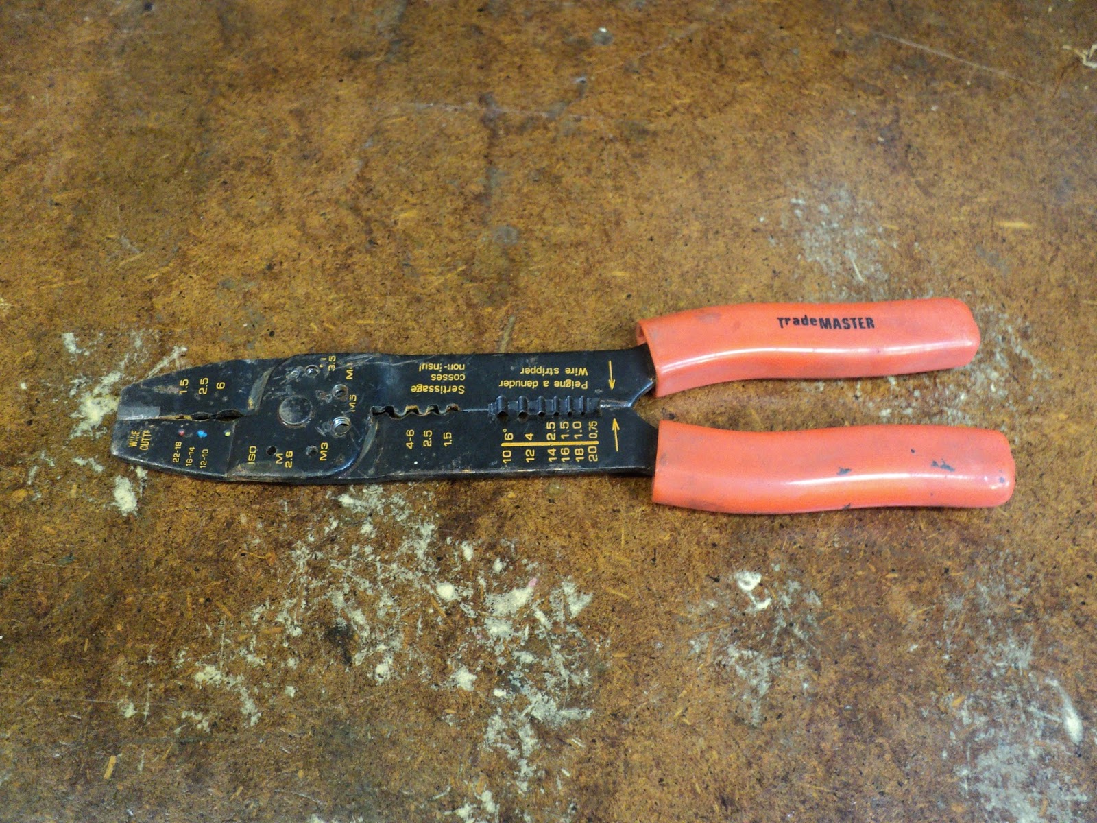 The Whole Garage Catalogue: A TradeMaster Crimping Tool With Metric ...