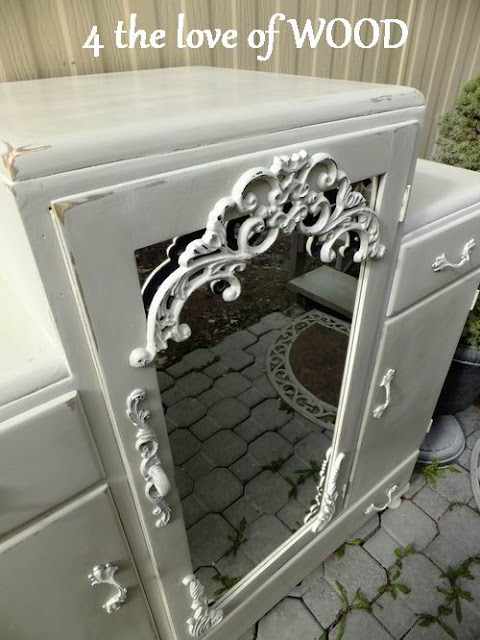 4 the love of wood: HOW I USED ANNIE SLOAN OLD WHITE - a cabinet rescue