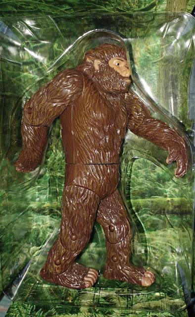 Herbie's World of Kitsch & Toys: 👣Bigfoot Action Figure by Archie McPhee 👣