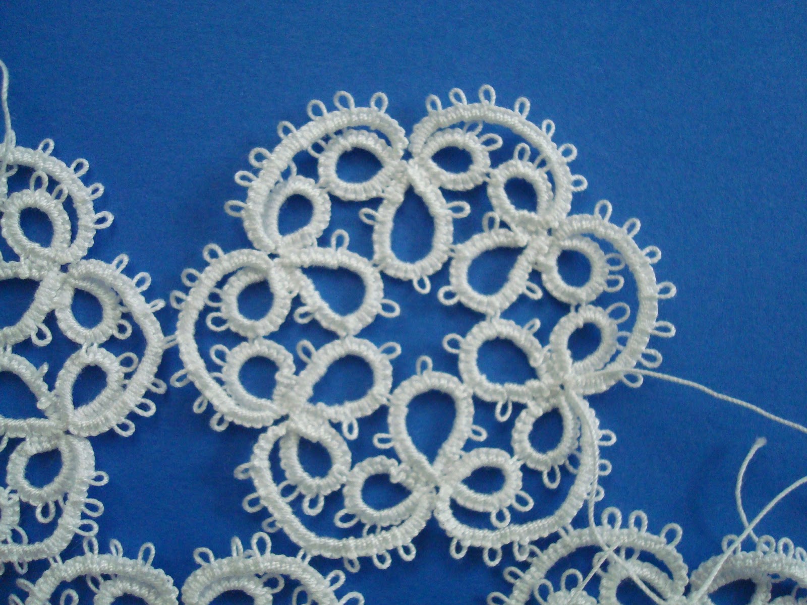 Adrialys Handmade Creations: Work in Progress: Tatted Motif Doily