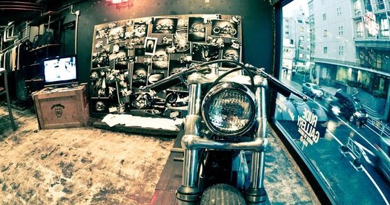 Mercenary Garage : Rude Gallery