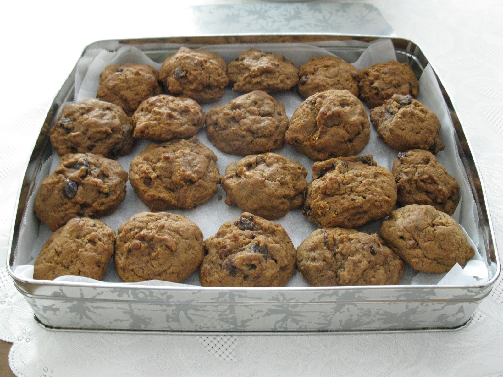 Ma cuisine...sans prétention: Biscuits aux dattes et au gingembre