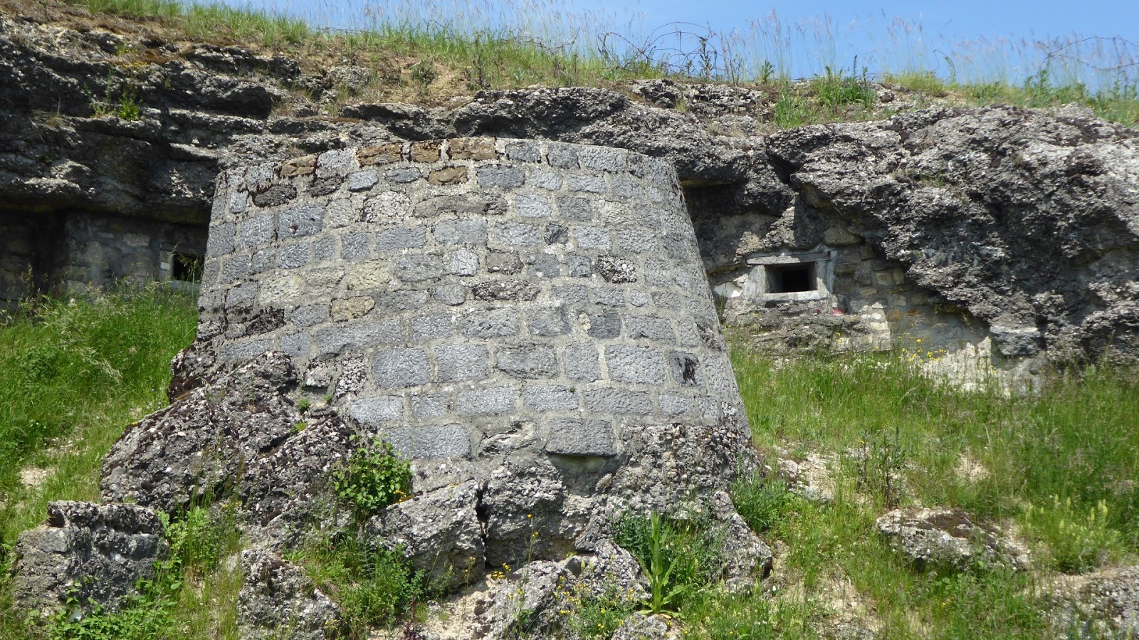Toy soldiers and real battles: Visiting the WW1 Fort Douamont at Verdun ...