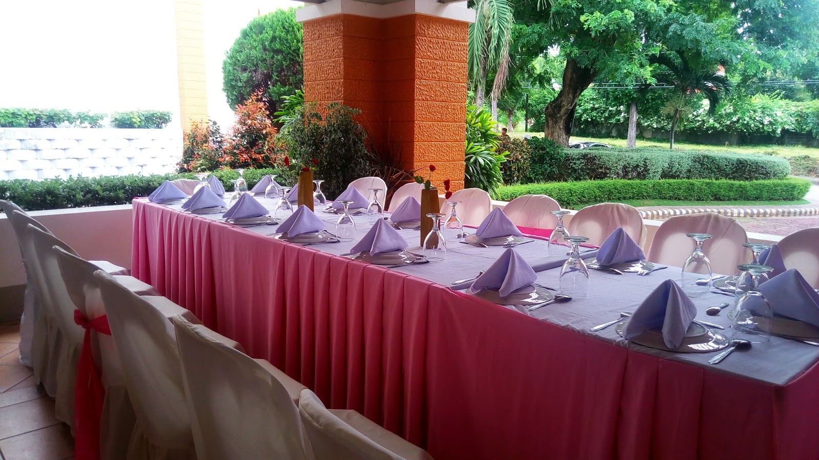 Cebu Best Affordable Catering Services | FREE VENUE