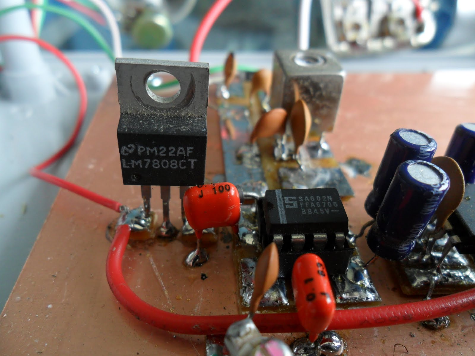 สร้างเครื่องรับวิทยุแบบ Direct Conversion: ตอนที่ 3 ภาครับ NE602